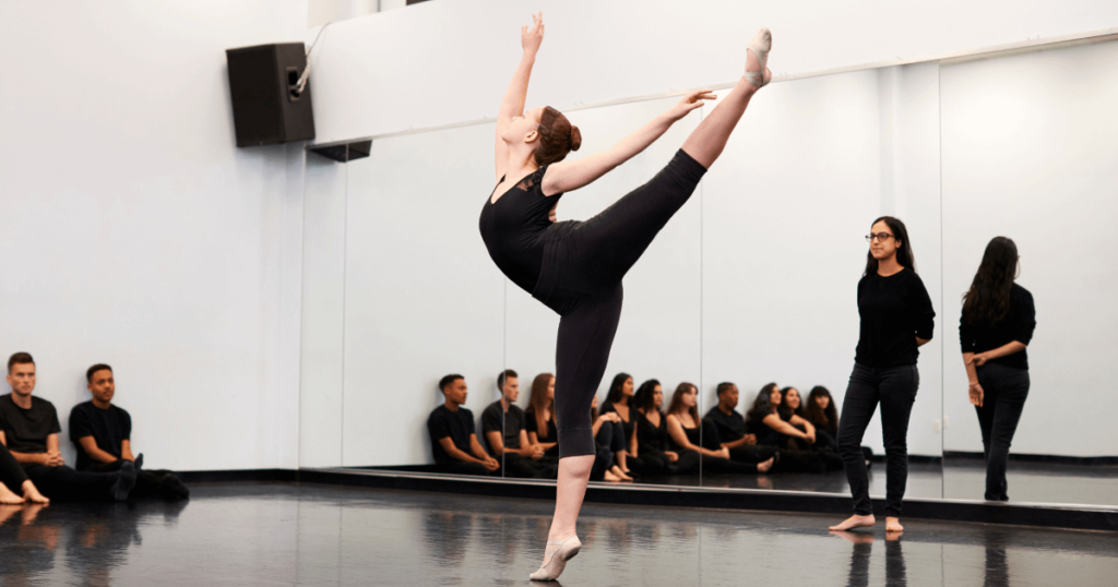 Melodic Structure 101: Beginner's Guide to Understanding Melody - Bow ...